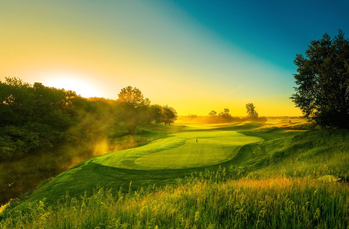 Mistwood Golf Club: Private club experience, public course rates ...